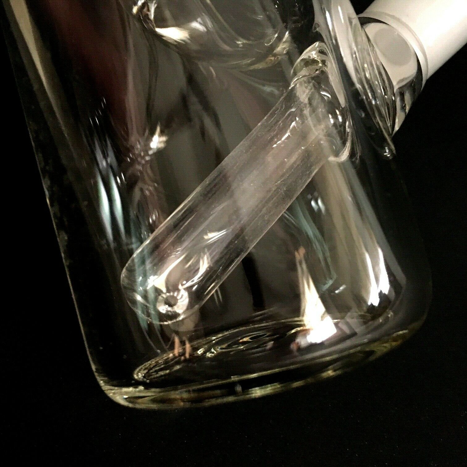 Sake Bottle Bubbler Bong - Kings Pipes